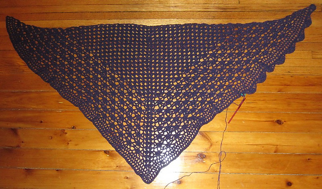 Ravelry: mng's Erma Spring Shawl
