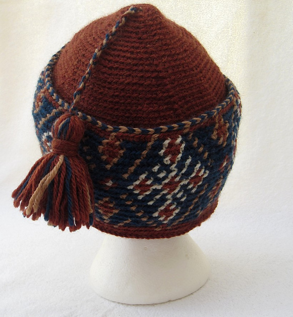 Ravelry: mng's Pang Armenian Hat