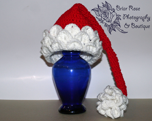 Ravelry: Santa's Night Cap pattern by Briar Rose Boutiques