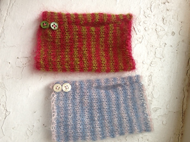 Ravelry: momogus' Wispy Wristers