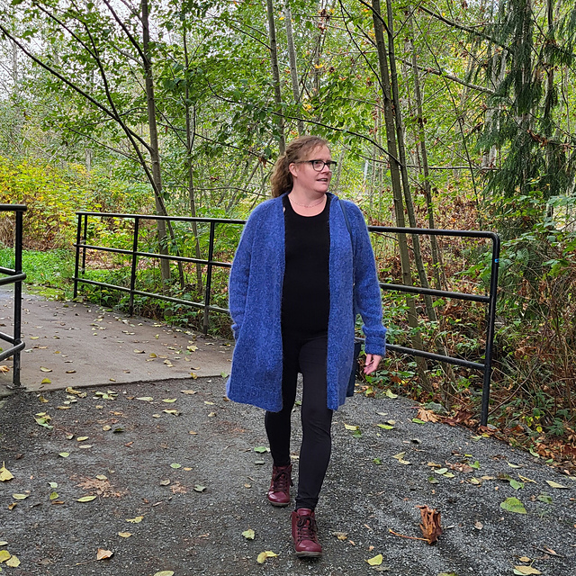 Ravelry: September pattern by Sandy Schultz