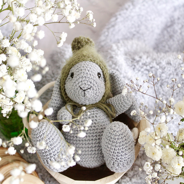 Ravelry: John John the rabbit pattern by Monica Schneider