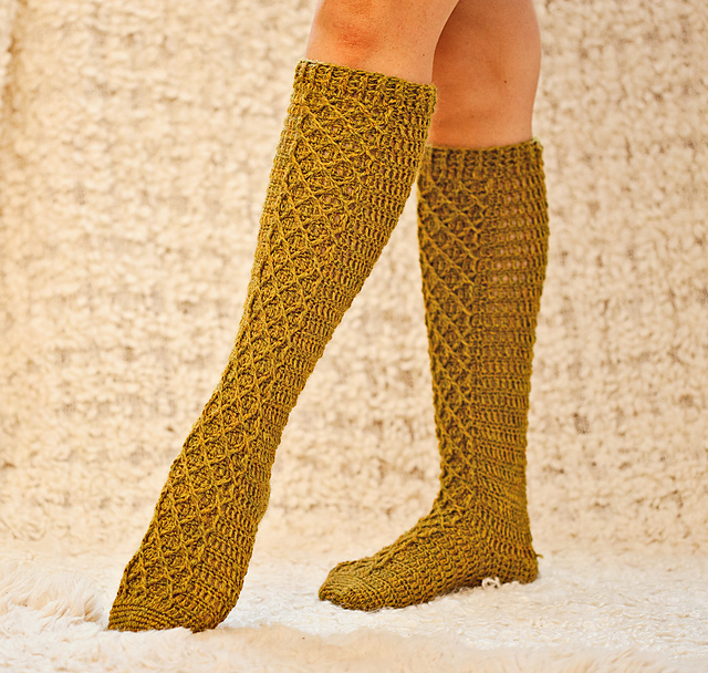 Ravelry: Knee High Diamond Socks pattern by Mon Petit Violon