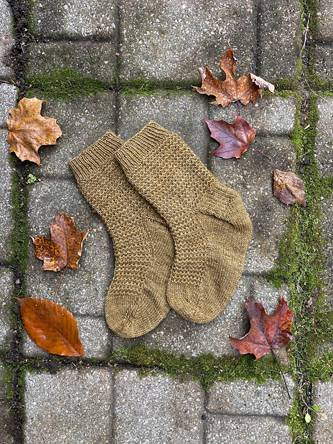 Ravelry: Sunday Waffles Socks pattern by Jen Sangiovanni