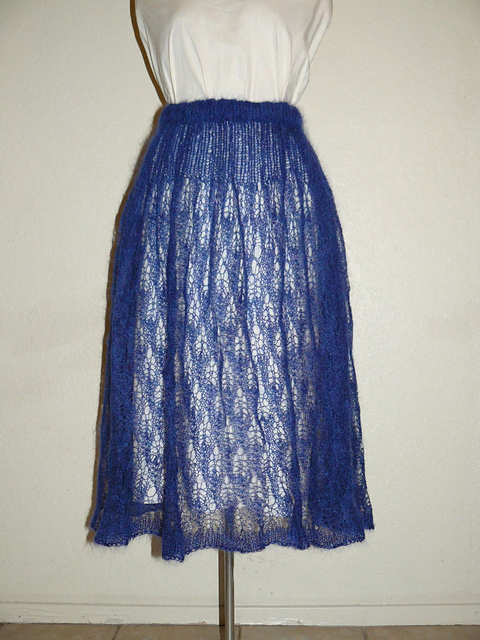 Ravelry: #19 Lace Skirt pattern by Lipp Holmfeld