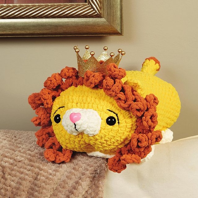 Ravelry: Lucas Lion Critter Pillow pattern by Megan Kreiner