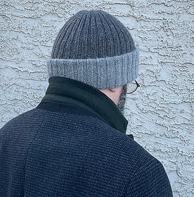 Ravelry: 2x2 Ribbed Hat Light pattern by Mouton Rouge