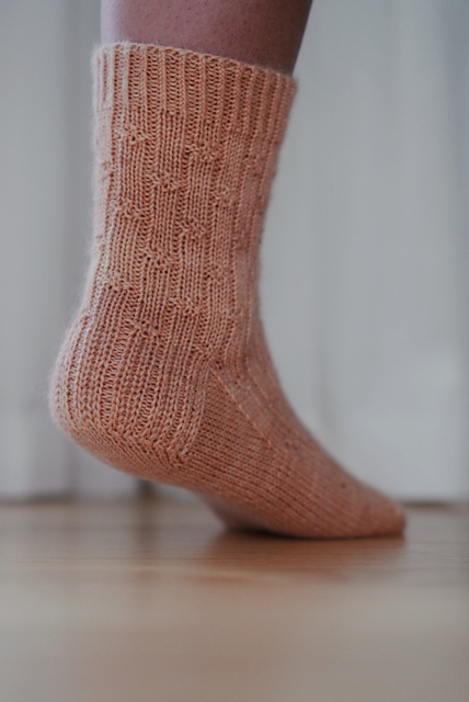 Ravelry: Françoise pattern by Marie-Pier Lessard