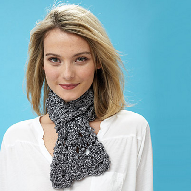 Ravelry: Dazzle Scarf pattern by Patons