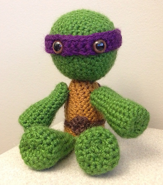 Ravelry: TMNT Plush pattern by Matthew Gravelyn