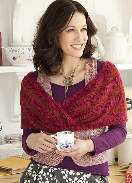 Ravelry: #02 Criss-Cross Wrap pattern by Laura Zukaite