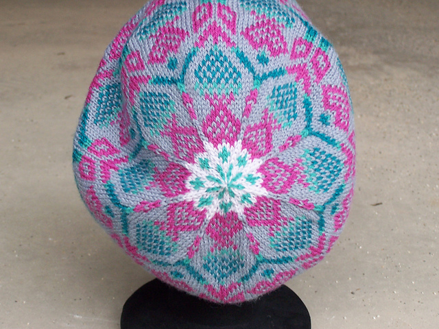 Ravelry: Celtic Thistle Tam pattern by Donna Ritchie