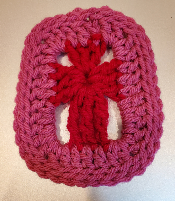 Ravelry: Granny Pocket Prayer Cloth pattern by Margaret Galus Sandlier