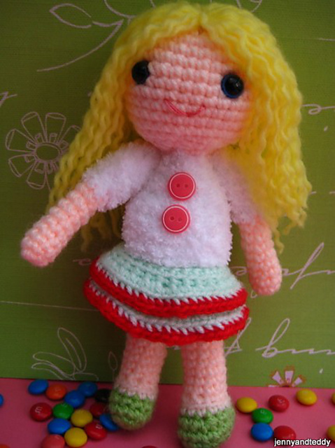 Ravelry: Amigurumi girl Amy pattern by jennyandteddy