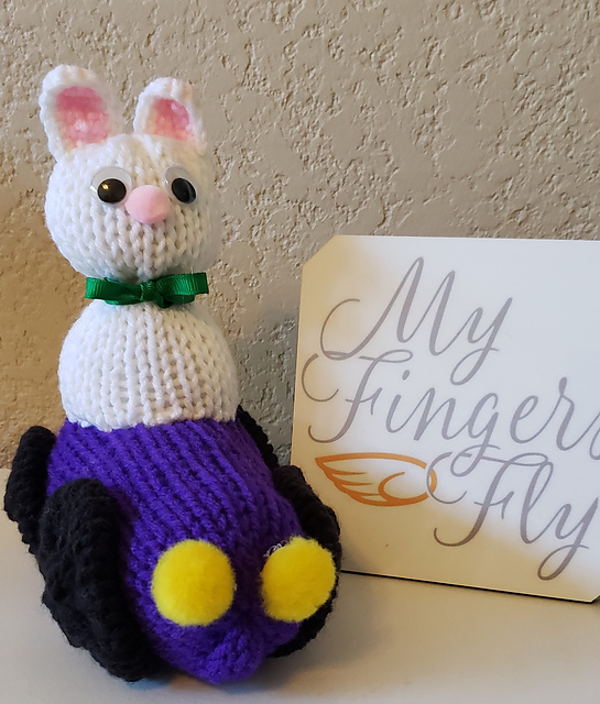 Ravelry: Bunny Hot Rod pattern by Lisa Ferrel