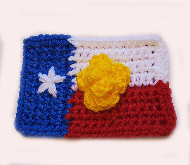 Ravelry: Texas Flag/Yellow Rose Ornament pattern by Lisa Ferrel