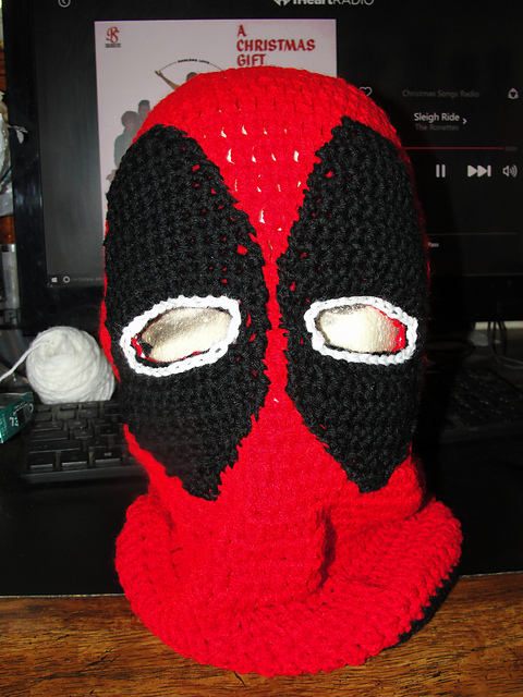 Ravelry: Basic Adult Ski Mask pattern by CrochetCauldron