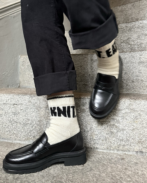 Ravelry: TWENTY4SEVEN SOCKS pattern by MAANE by Lisa Meissner