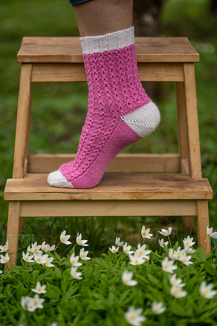 Ravelry: Eyelet Socks pattern by Aistė Naruševičienė