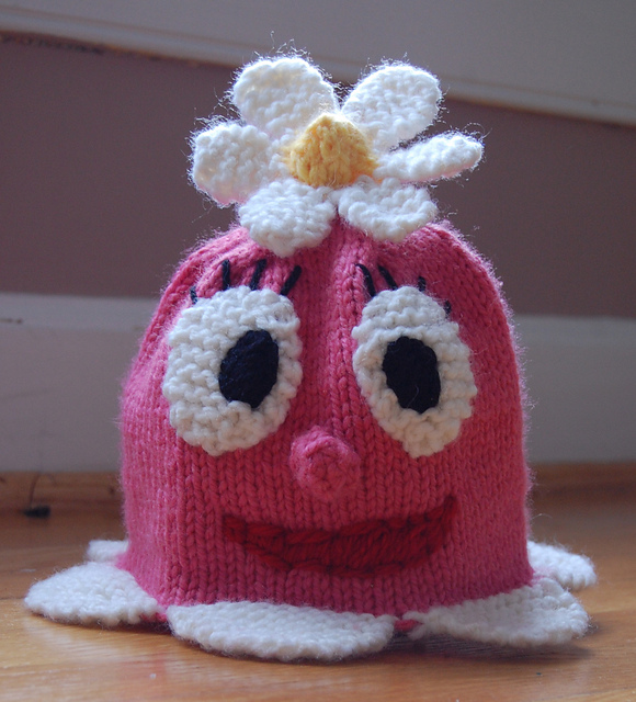 Ravelry: Foofa Hat pattern by April Scripps