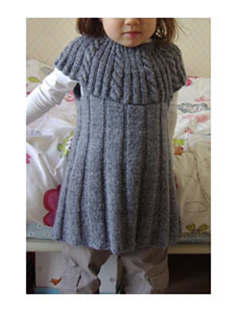 Ravelry: Robe 022-T9-112 pattern by Phildar Design Team
