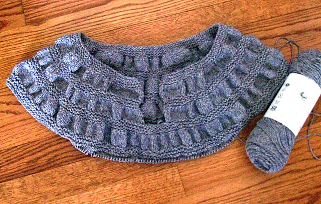 Ravelry: nannakah's Ruched Yoke Tee