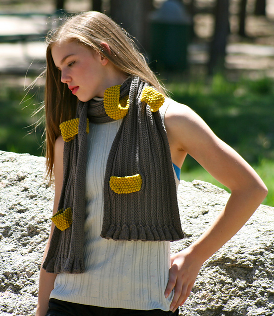 Ravelry: Five Golden Rings pattern by Nancy Totten