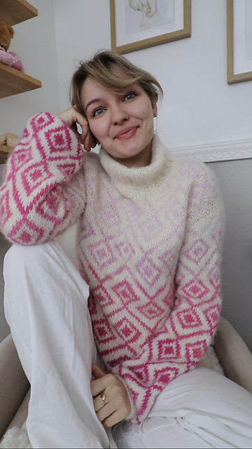 Ravelry: Wild Rose Sweater pattern by Dziergane Niebo
