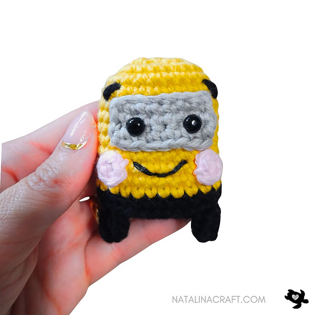 Ravelry: School bus pattern by Natalina Craft