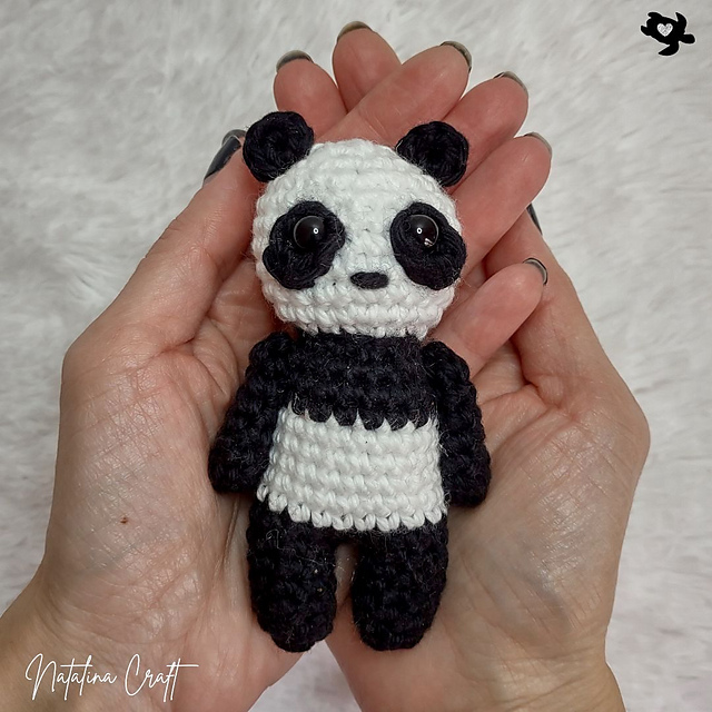 Ravelry: Mini Panda Bear pattern by Natalina Craft
