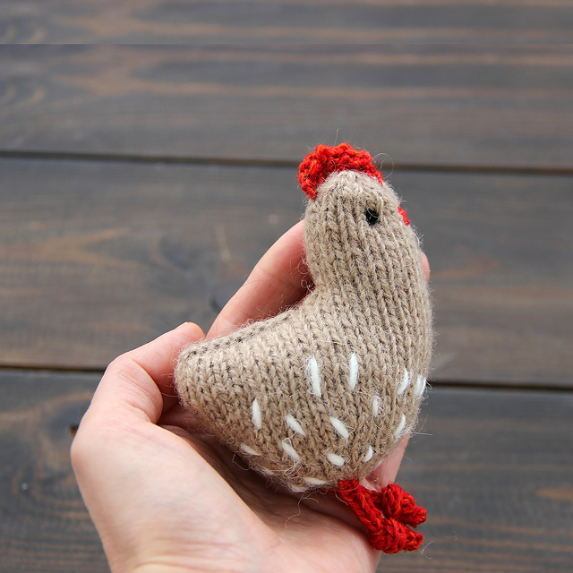 Ravelry: Knitted chicken pattern by Natalya Savchenkova