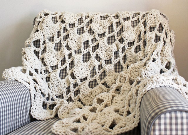 Ravelry: The Cushing Blanket pattern by Naturally Nora