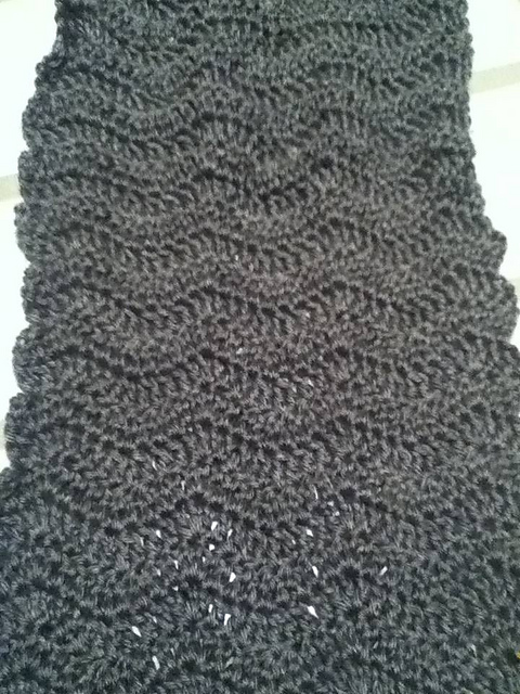Ravelry: Wavy Chevron Scarf pattern by Heather Schulle