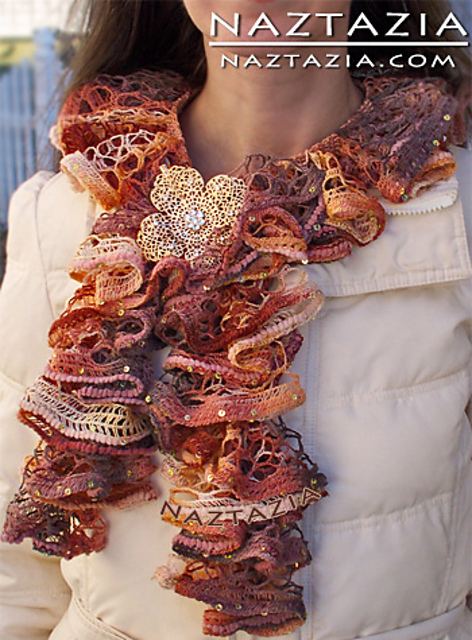 Ravelry: naztazia's Ruffle scarf