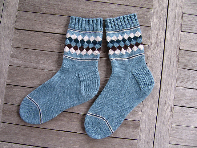 Ravelry: Space Diamonds Socks pattern by KnittyMelissa
