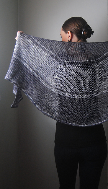 Ravelry: Hamartia pattern by Lisa Mutch