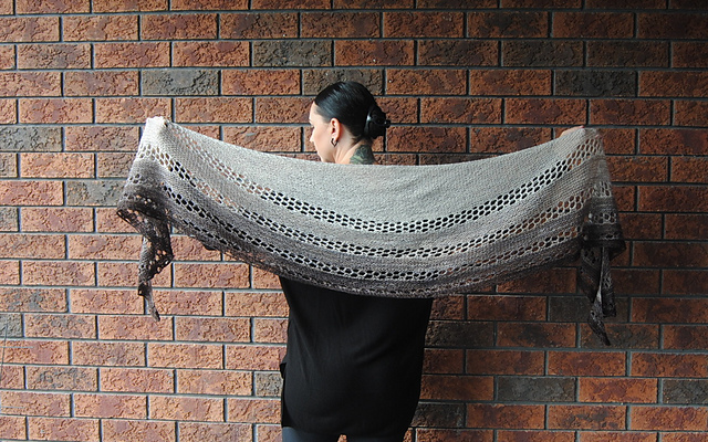 Ravelry: Veiled pattern by Lisa Mutch