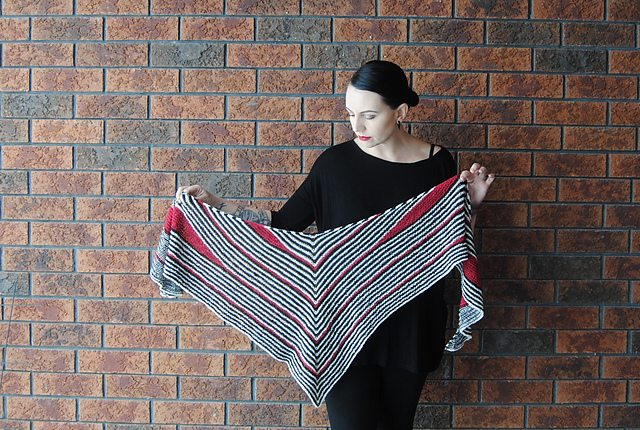Ravelry: Lure pattern by Lisa Mutch