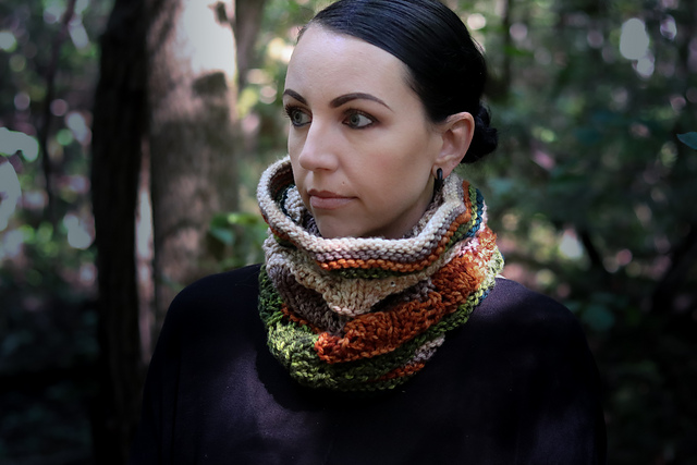 Ravelry: Kitsch pattern by Lisa Mutch