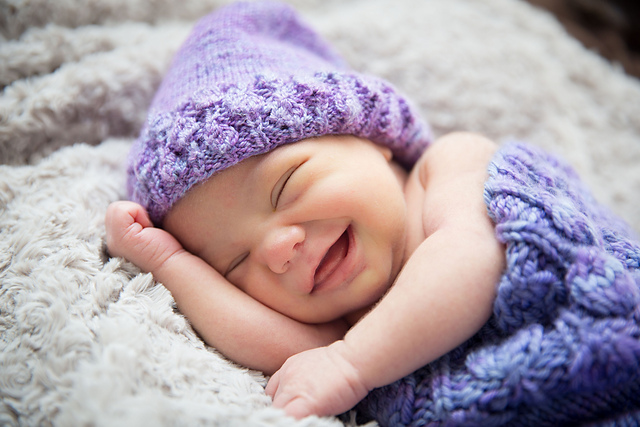 Ravelry: Lolly Pod pattern by Laura Nelkin