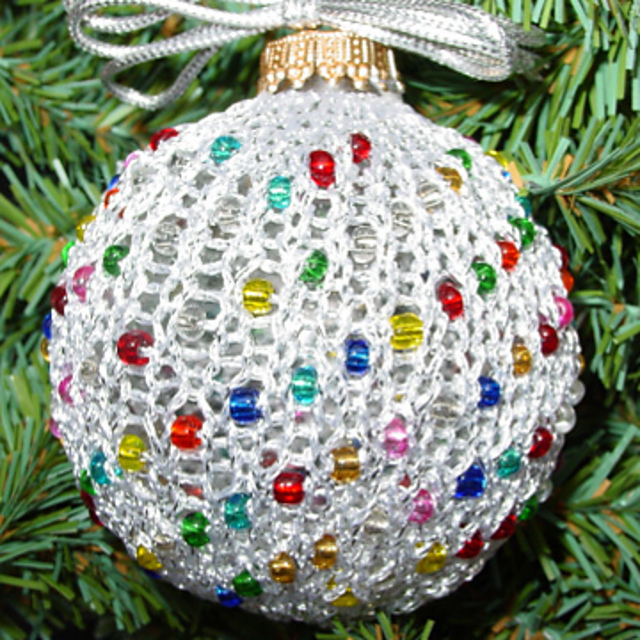 Ravelry: Beaded Spiral Ornament - Style C pattern by Arlene Jacobson