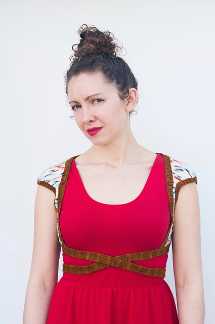 Ravelry: Glissade Shrug pattern by Stephanie Lotven