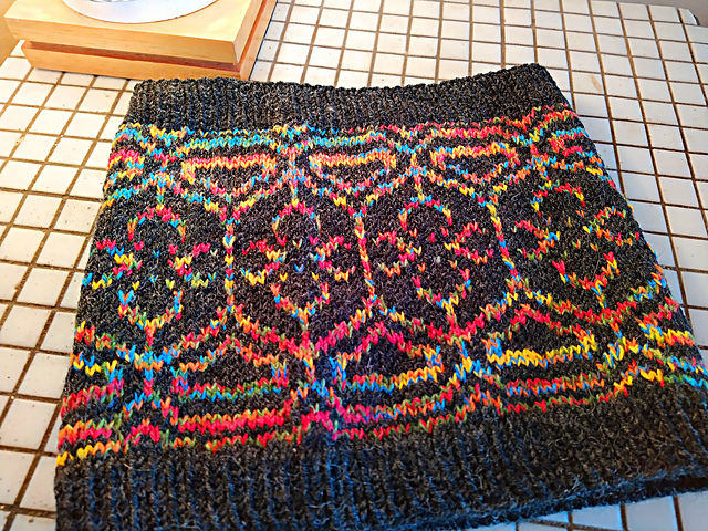 Ravelry: Zahra pattern by Neisha Abdulla