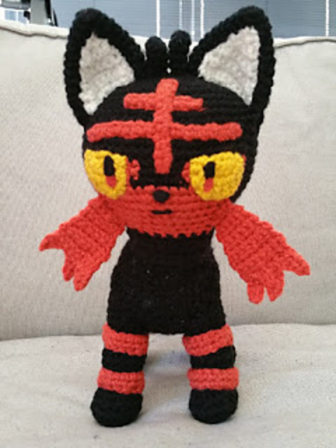 Ravelry: #725 Litten pattern by May Goh