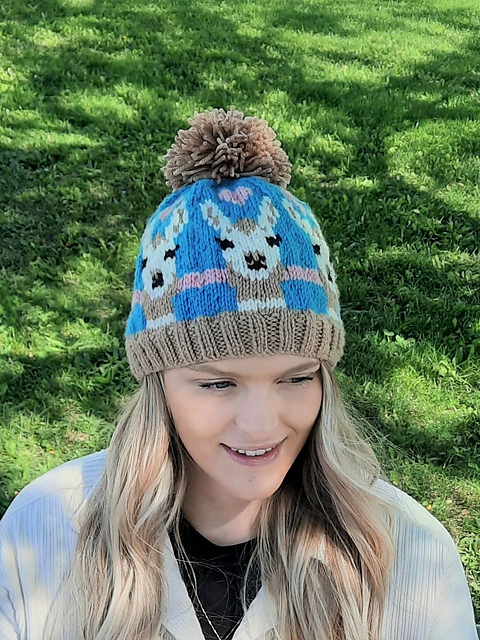 Ravelry: Lauren Llama hat pattern by Sandy Mills