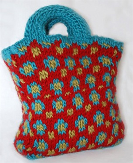 Ravelry: DoodleBug Bag pattern by Authentic Knitting Board