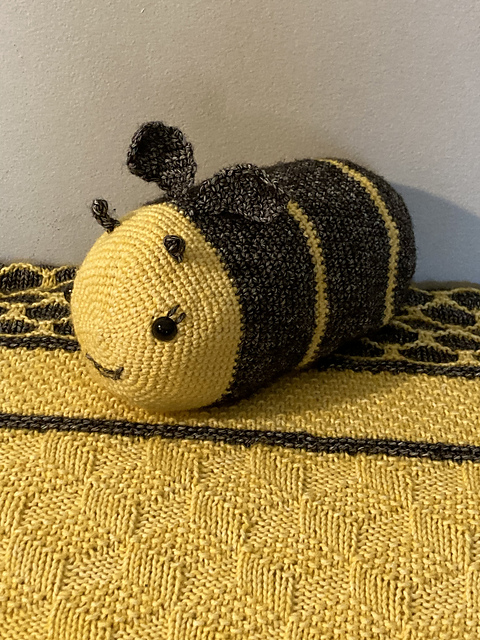 Ravelry: “Bee-atrice” Bee Stuffy pattern by Donielle Oliver Showvay
