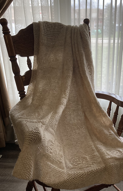 Ravelry: Marking Its Trail Snail Blanket pattern by Donielle Oliver Showvay