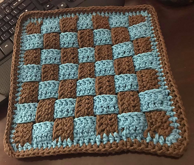 Ravelry: Woven Hot Pad pattern by Vicki Gentry