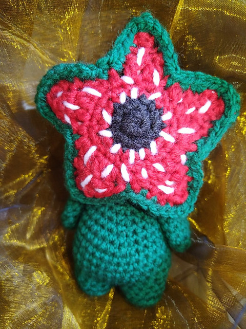 Ravelry: Mini Demogorgon pattern by Tracy Broodryk